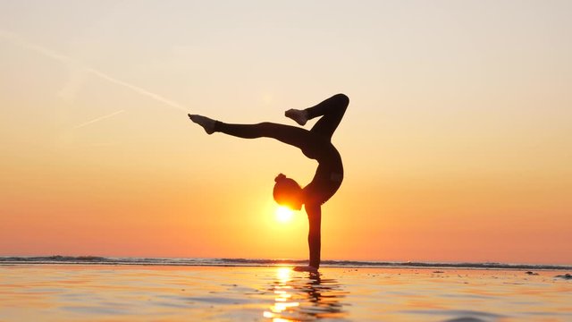 Backbend Images – Browse 62 Stock Photos, Vectors, and Video | Adobe Stock