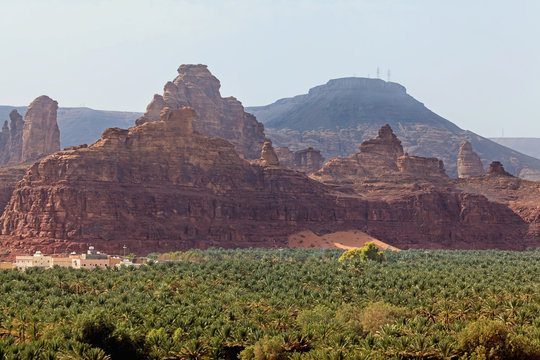 รูปภาพAl-Ula – เลือกดูภาพถ่ายสต็อก เวกเตอร์ และวิดีโอ3,833 | Adobe Stock