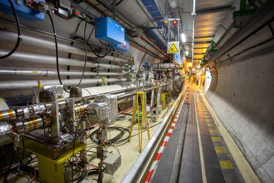 Cern Bilder – Durchsuchen 1,400 Archivfotos, Vektorgrafiken und Videos ...