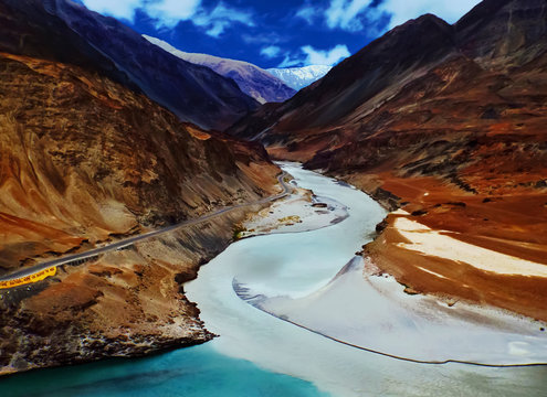 รูปภาพSangam – เลือกดูภาพถ่ายสต็อก เวกเตอร์ และวิดีโอ495 | Adobe Stock