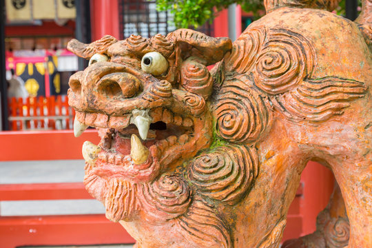 374 MEILLEURES Shisa IMAGES, PHOTOS ET ILLUSTRATIONS VECTORIELLES STOCK ...