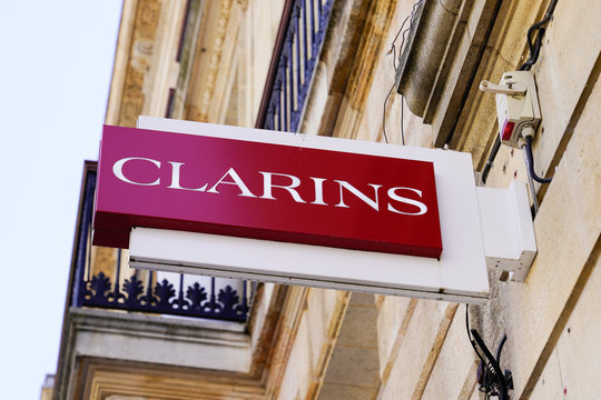 Clarins Logo