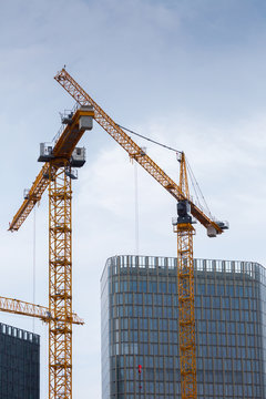 "Load-Lifting Mechanism"-Bilder: Stock-Fotos & -Videos. | Adobe Stock