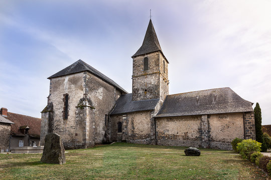 รูปภาพLubersac – เลือกดูภาพถ่ายสต็อก เวกเตอร์ และวิดีโอ275 | Adobe Stock