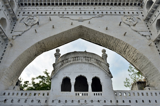 435 件の最適な Mojahed 画像、ストック写真、ベクター | Adobe Stock