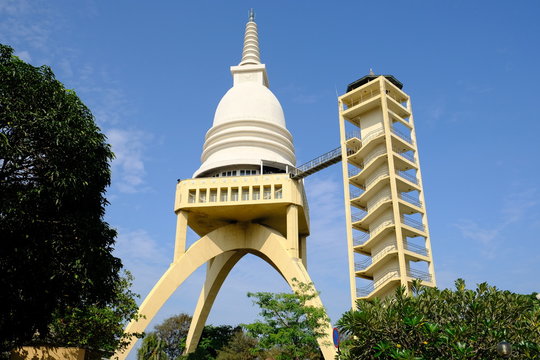 Chaithya bilder – Bläddra bland 55 stockfoton, vektorer och videor ...