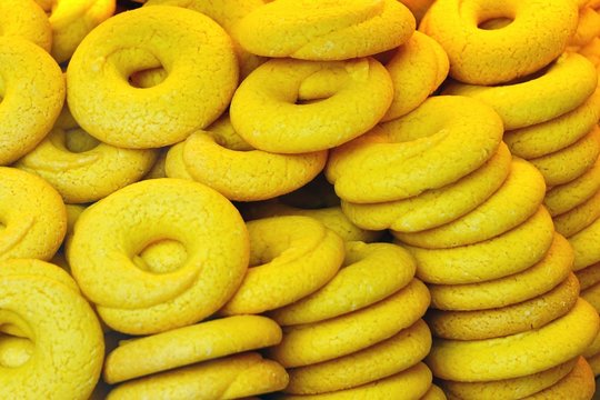 Afbeeldingen over Buranelli – Blader in stockfoto's, vectoren en video ...