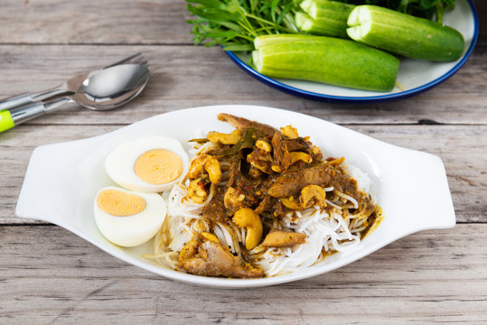 「Pung」の画像 - 218 件の Stock 写真、ベクターおよびビデオ | Adobe Stock