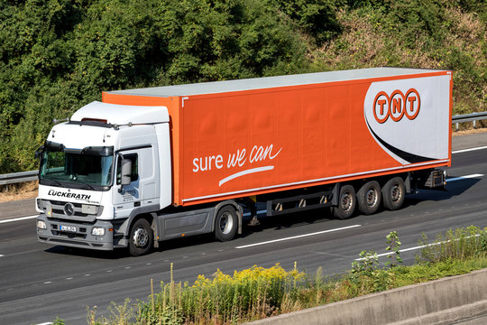 Tnt Images – Browse 13,663 Stock Photos, Vectors, and Video | Adobe Stock