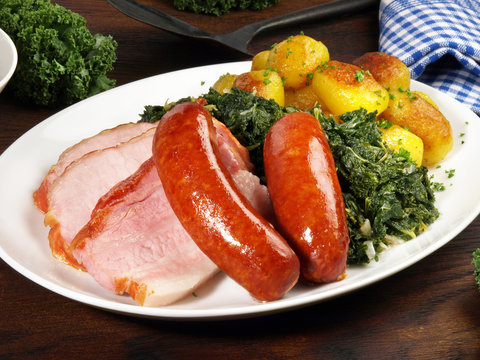 「Rauchfleisch」の画像 - 281 件の Stock 写真、ベクターおよびビデオ | Adobe Stock