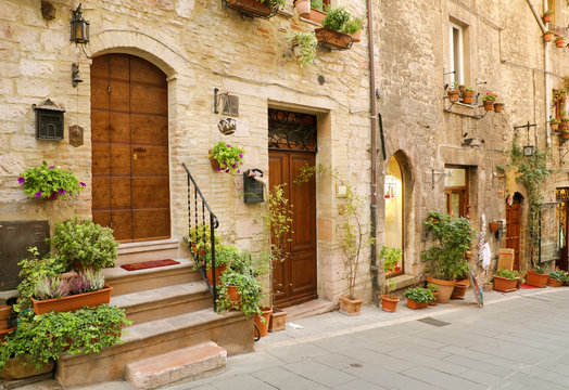 รูปภาพTuscan – เลือกดูภาพถ่ายสต็อก เวกเตอร์ และวิดีโอ171,599 | Adobe Stock