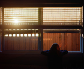 10+ Free Sunset Through Window Images - PikWizard