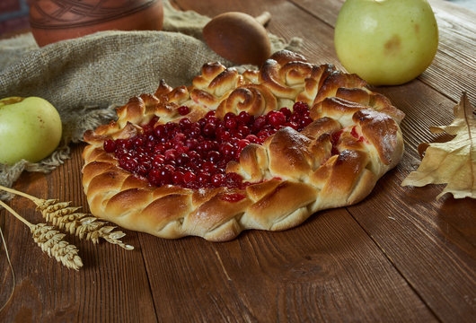 Pirog Bilder – Durchsuchen 2,898 Archivfotos, Vektorgrafiken und Videos ...