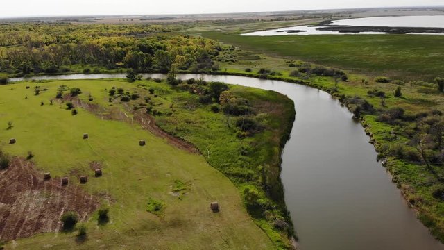 รูปภาพBails – เลือกดูภาพถ่ายสต็อก เวกเตอร์ และวิดีโอ38,304 | Adobe Stock