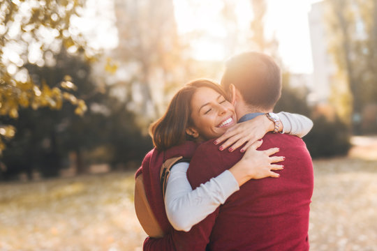 Huggings Images – Browse 1,795,117 Stock Photos, Vectors, and Video ...