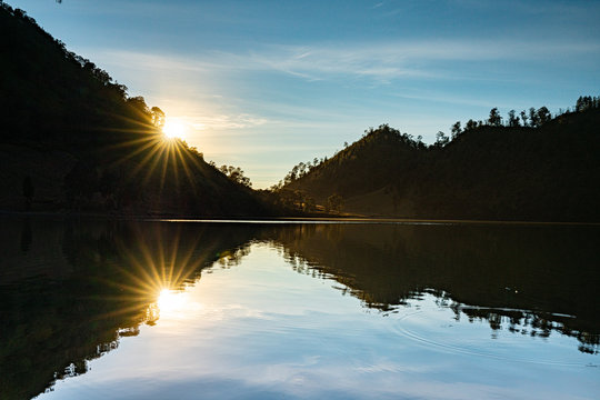 Sunrise Ranu Kumbolo