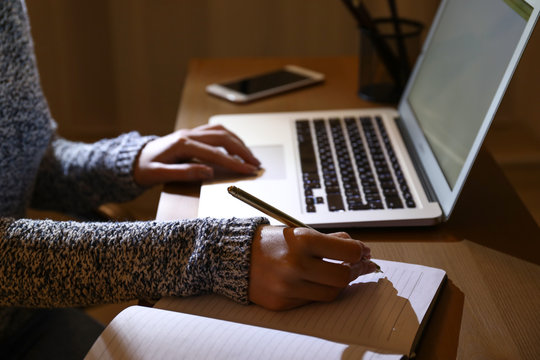 Writing+Late+At+Night Images – Browse 3,151 Stock Photos, Vectors, and ...