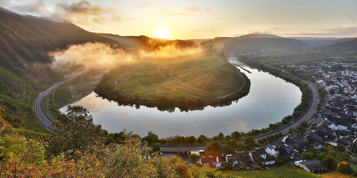 Calmont bilder – Bläddra bland 1,026 stockfoton, vektorer och videor ...