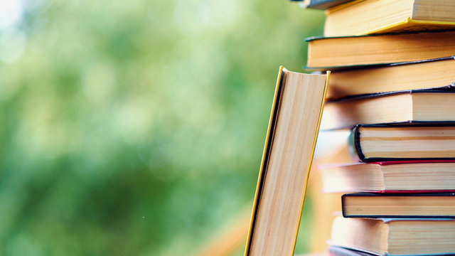 Free Books Images – Browse 26,231 Free Stock Photos, Vectors, and Video ...