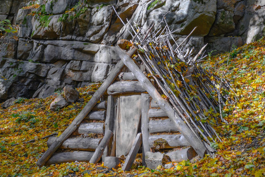 37 BEST Pit-House IMAGES, STOCK PHOTOS & VECTORS | Adobe Stock