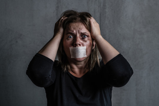 Beat Up Face Bilder – Durchsuchen 19,289 Archivfotos, Vektorgrafiken ...