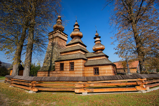 รูปภาพLemkovyna – เลือกดูภาพถ่ายสต็อก เวกเตอร์ และวิดีโอ150 | Adobe Stock