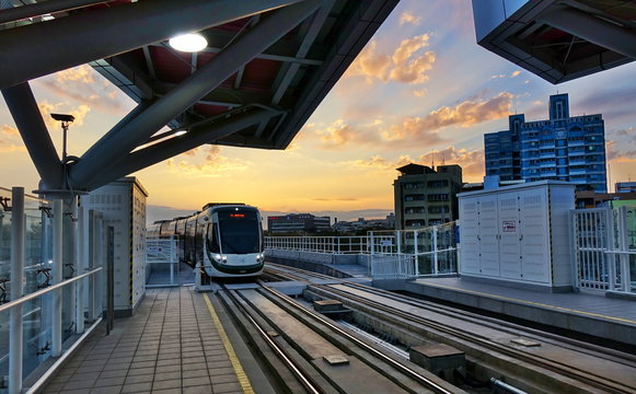 Imágenes de Rails: descubre bancos de fotos, ilustraciones, vectores y ...