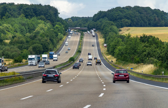 "German Autobahn" Images – Browse 58,416 Stock Photos, Vectors, and ...