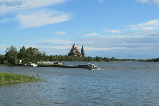 Onego Bilder – Durchsuchen 751 Archivfotos, Vektorgrafiken und Videos ...