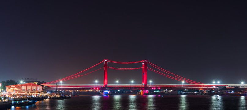 รูปภาพ"Jembatan Ampera" – เลือกดูภาพถ่ายสต็อก เวกเตอร์ และวิดีโอ81 ...