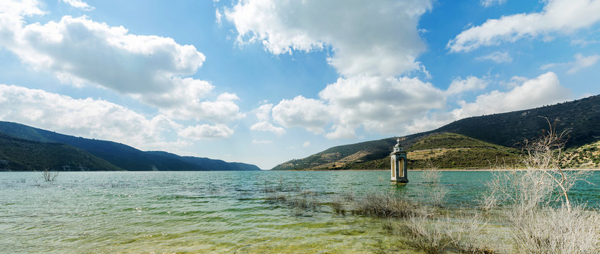 「Alassa」の写真素材 | 60件の無料イラスト画像 | Adobe Stock