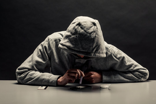 「Crackhead」の画像 - 194 件の Stock 写真、ベクターおよびビデオ | Adobe Stock