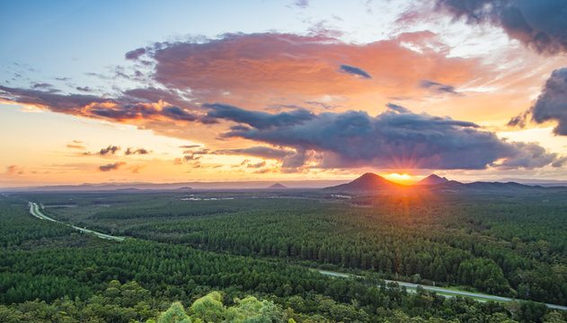 รูปภาพBeerwah – เลือกดูภาพถ่ายสต็อก เวกเตอร์ และวิดีโอ892 | Adobe Stock