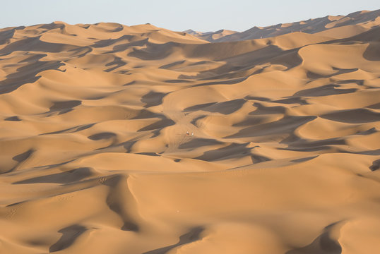 Tarimbecken Bilder – Durchsuchen 310 Archivfotos, Vektorgrafiken und ...