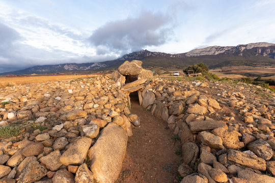 Huesera Images – Browse 56 Stock Photos, Vectors, and Video | Adobe Stock