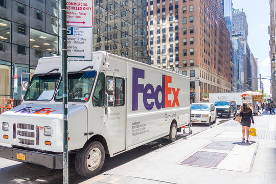 Imagens de Fedex – Explore Fotografias do Stock, Vetores e Vídeos de ...