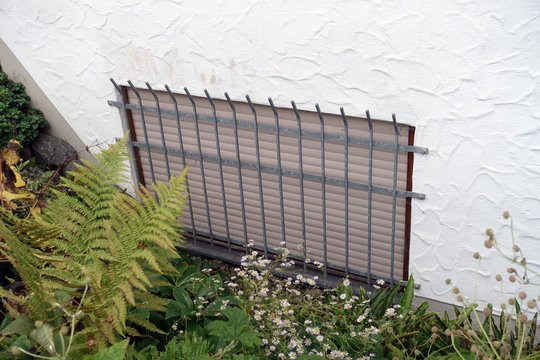 Eisengitter Images – Parcourir 899 le catalogue de photos, vecteurs et ...