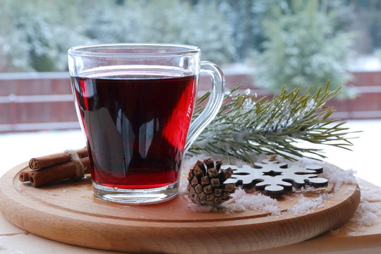 「Mulling」の画像 - 86,149 件の Stock 写真、ベクターおよびビデオ | Adobe Stock