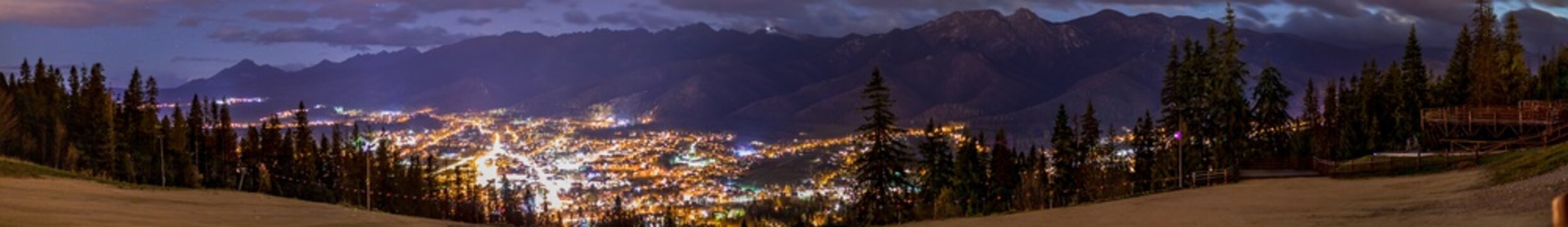 Tatri Bilder – Durchsuchen 459 Archivfotos, Vektorgrafiken und Videos ...