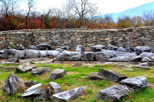 รูปภาพCostesti – เลือกดูภาพถ่ายสต็อก เวกเตอร์ และวิดีโอ286 | Adobe Stock