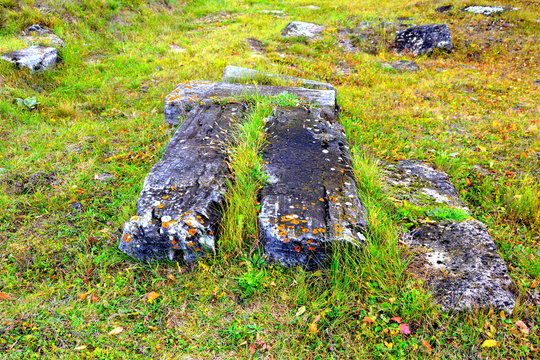 รูปภาพCostesti – เลือกดูภาพถ่ายสต็อก เวกเตอร์ และวิดีโอ244 | Adobe Stock