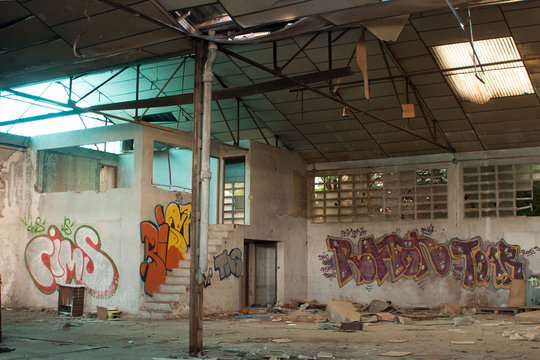 Tweaker bilder – Bläddra bland 102 stockfoton, vektorer och videor ...