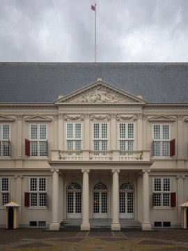 รูปภาพPaleis – เลือกดูภาพถ่ายสต็อก เวกเตอร์ และวิดีโอ872 | Adobe Stock