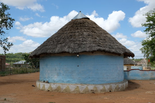 Rondavel Images – Browse 1,444 Stock Photos, Vectors, and Video | Adobe ...