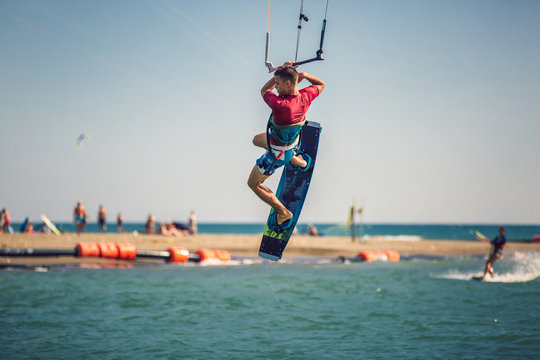 Paraboarding Immagini - Sfoglia 35,633 foto, vettoriali e video Stock ...