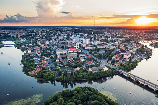 「Vinnitsa」の画像 - 2,964 件の Stock 写真、ベクターおよびビデオ | Adobe Stock