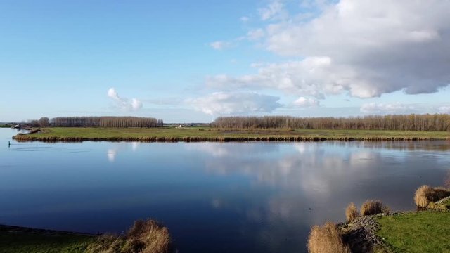 「Spui」の写真素材 | 156件の無料イラスト画像 | Adobe Stock