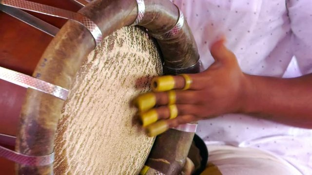 Melam 影像 – 瀏覽 134 個素材庫相片、向量圖和影片 | Adobe Stock