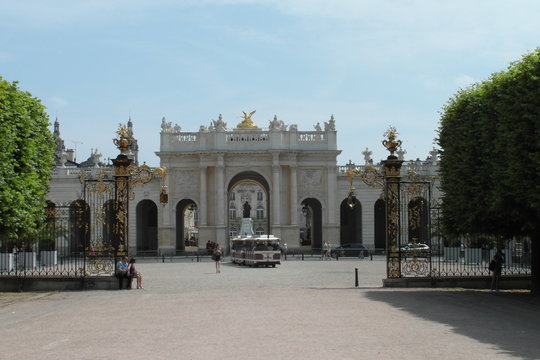 「Nanzig」の画像 - 28 件の Stock 写真、ベクターおよびビデオ | Adobe Stock