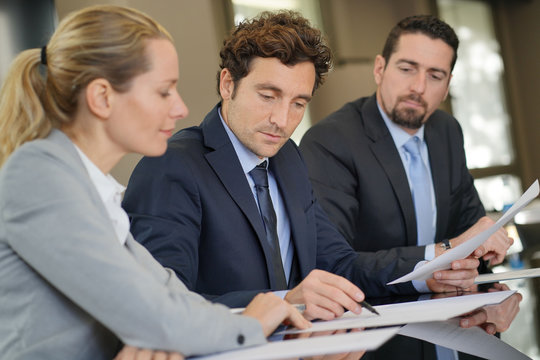 Negotiation Images – Browse 3,282,845 Stock Photos, Vectors, and Video ...